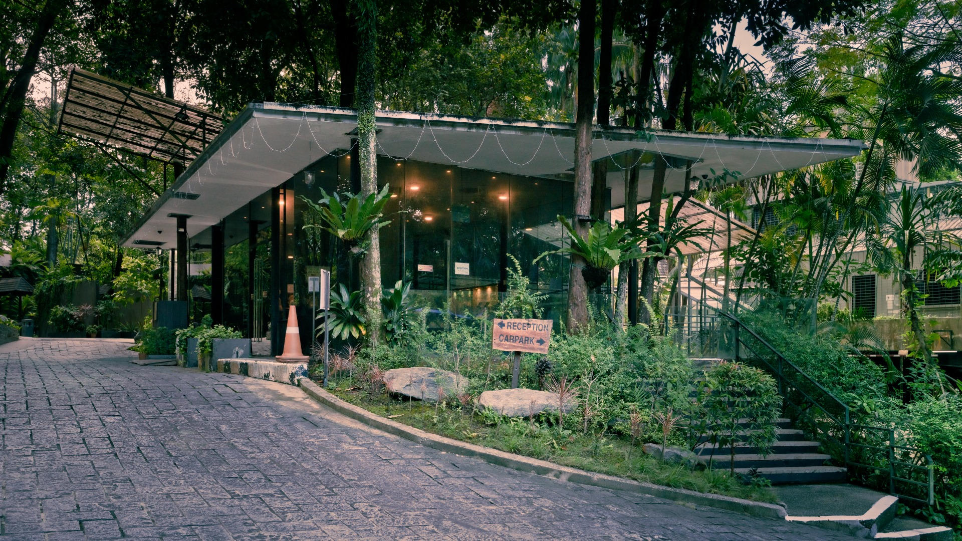 Gallery - Virtual Tour Singapore | Resort - Siloso Beach Resort ...